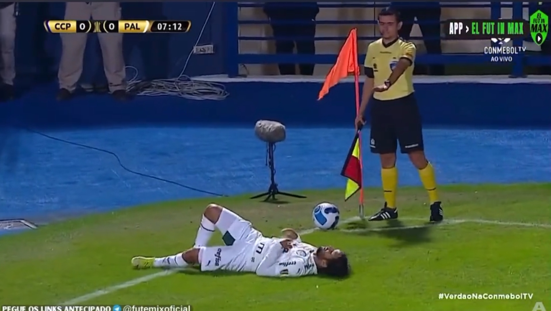 Copa Libertadores | Le corner parfait de Gustavo Scarpa. - FFL