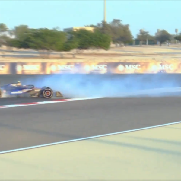 Formule 1 | Le nouveau "Stay out ! Stay out !" de Ferrari - FFL