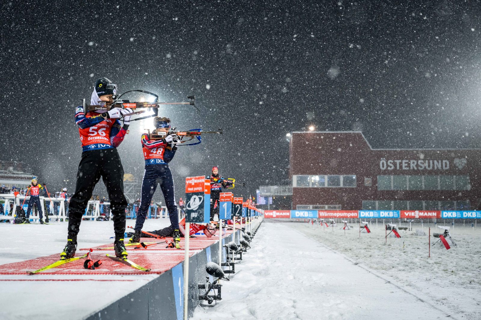 Les Françaises inventent le double triplé en biathlon - FFL